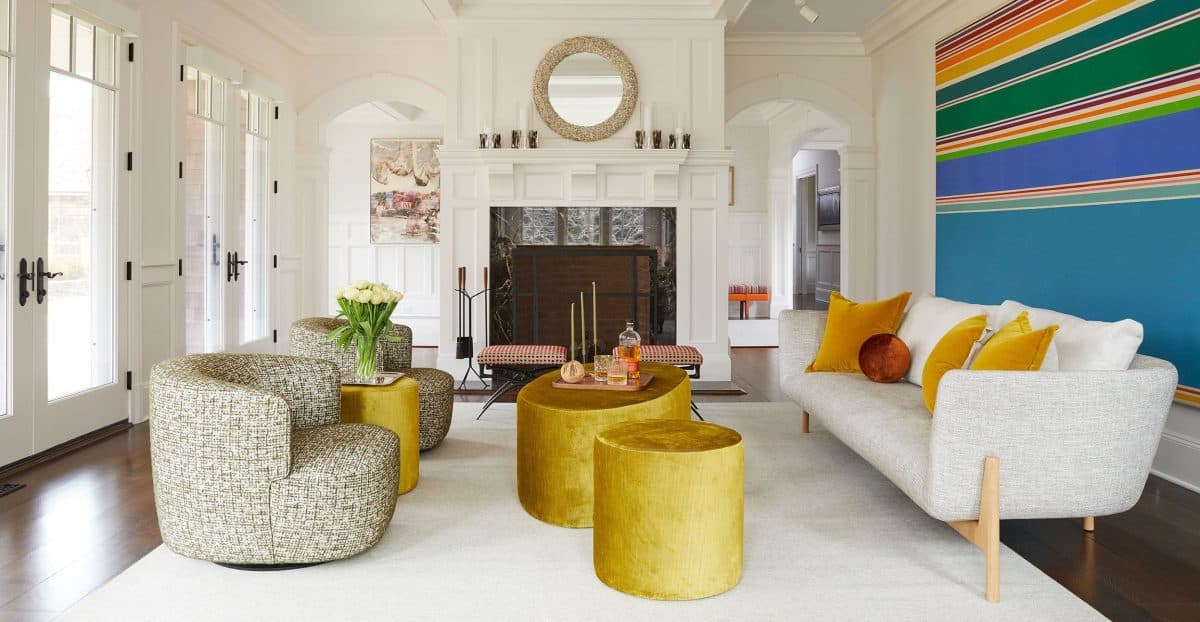 Decorating Tips for Arranging Living Room Furniture in Your Home